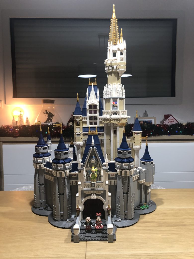 ED92 | 📄 Blog : I Built the Disney Castle – LEGO® Disney™