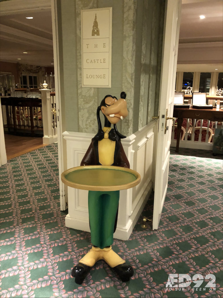 ED92 | 📰 News : Disneyland Hotel Renovation: The Castle Club