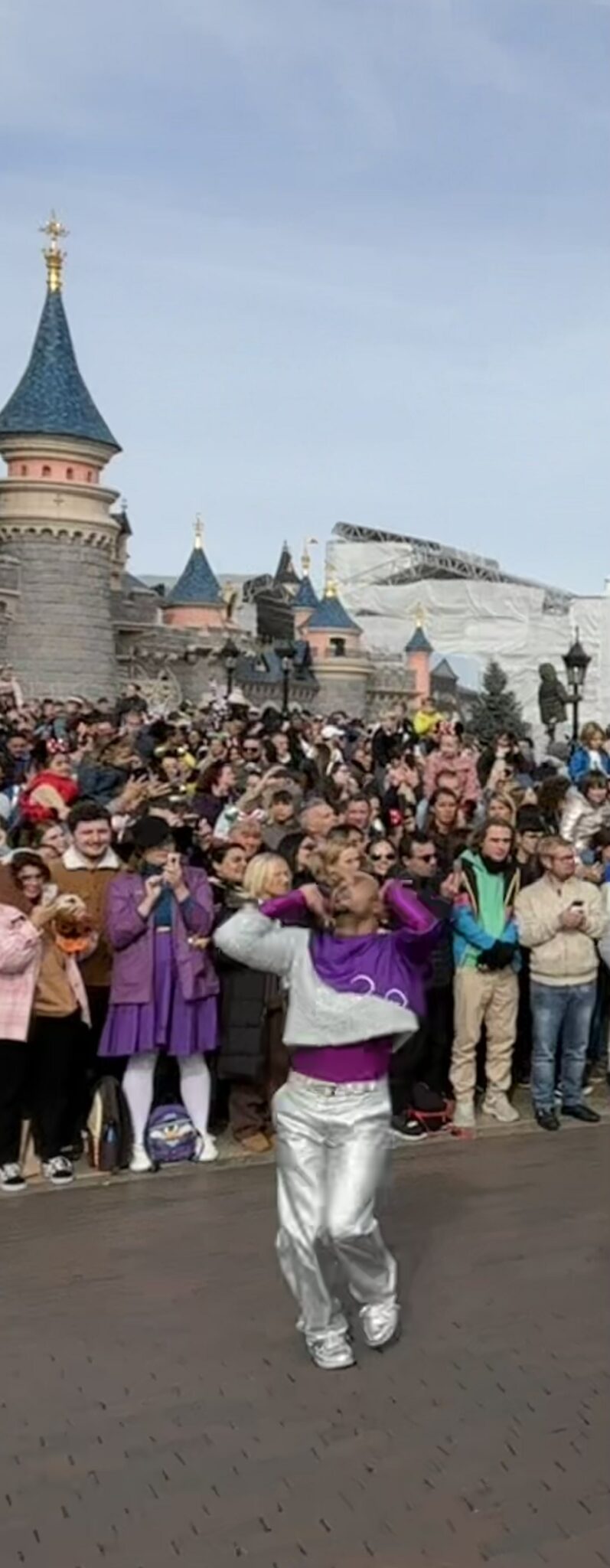 ED92 | : The Dlp Bugle #69